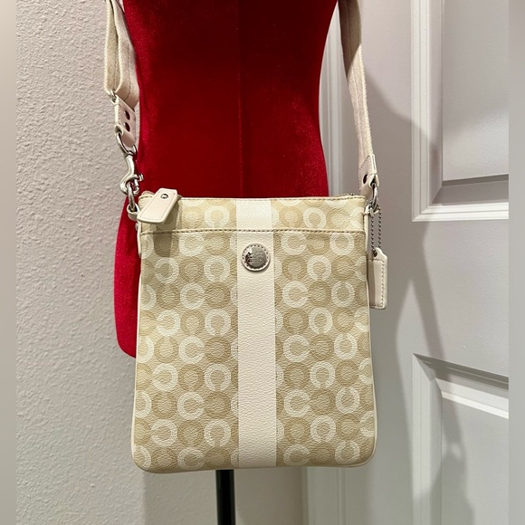 Coach | Bags | Coach Ivorycream Colored Coated Canvas Signature ...